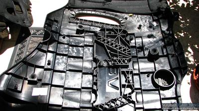 Engine cover - Sound Deadening