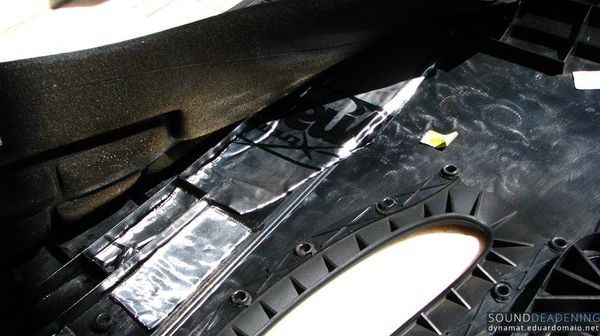 Engine cover - Sound Deadening